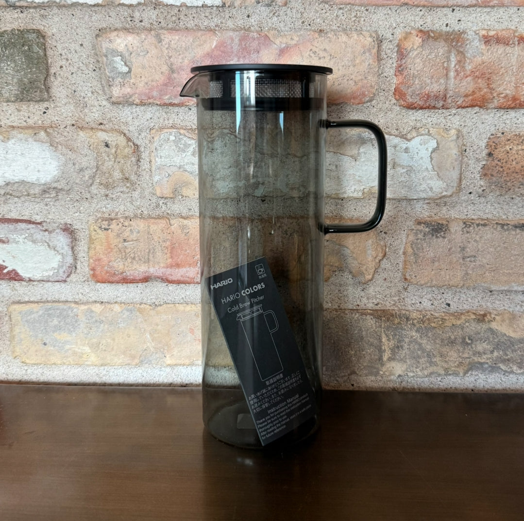Hario – Colors Cold Brew Pitcher – Grå 800 ml– Have A Coffee